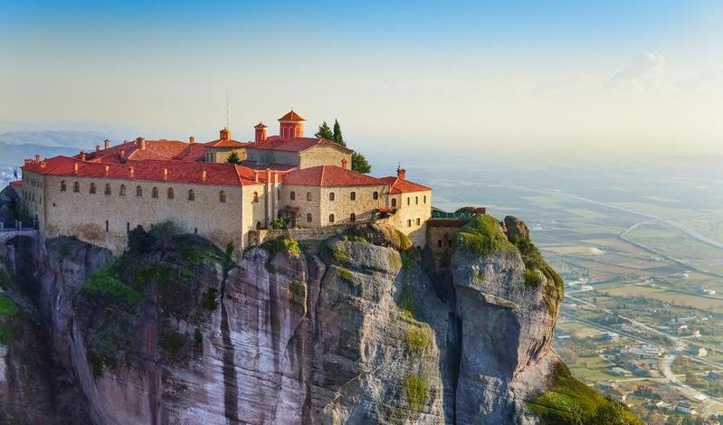 Delphi - Meteora 2 Days Tour - Fantasy Travel Greece