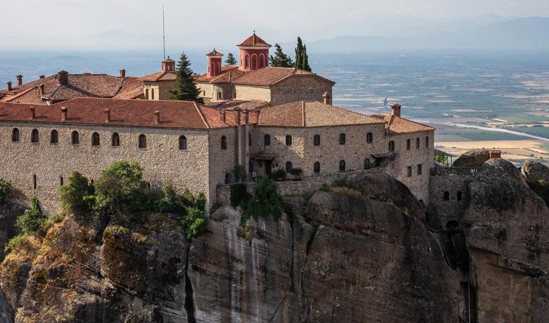 Delphi - Meteora 3 Days Tour - Fantasy Travel Greece